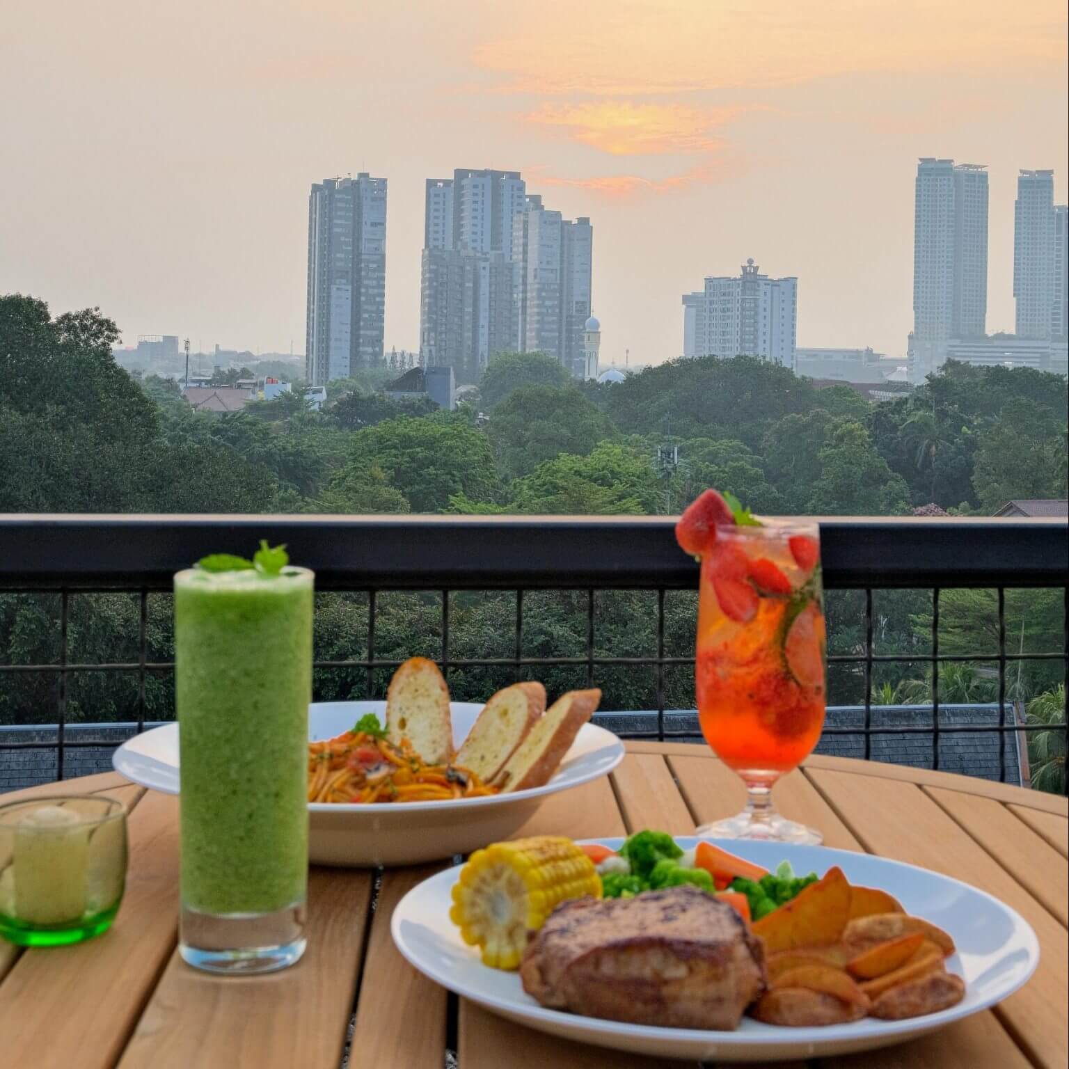 Skyforest - Nagomi Suites & Hotel